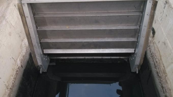 Wastewater treatment screening , Stair Wastewater Bar Screen for Meat ...